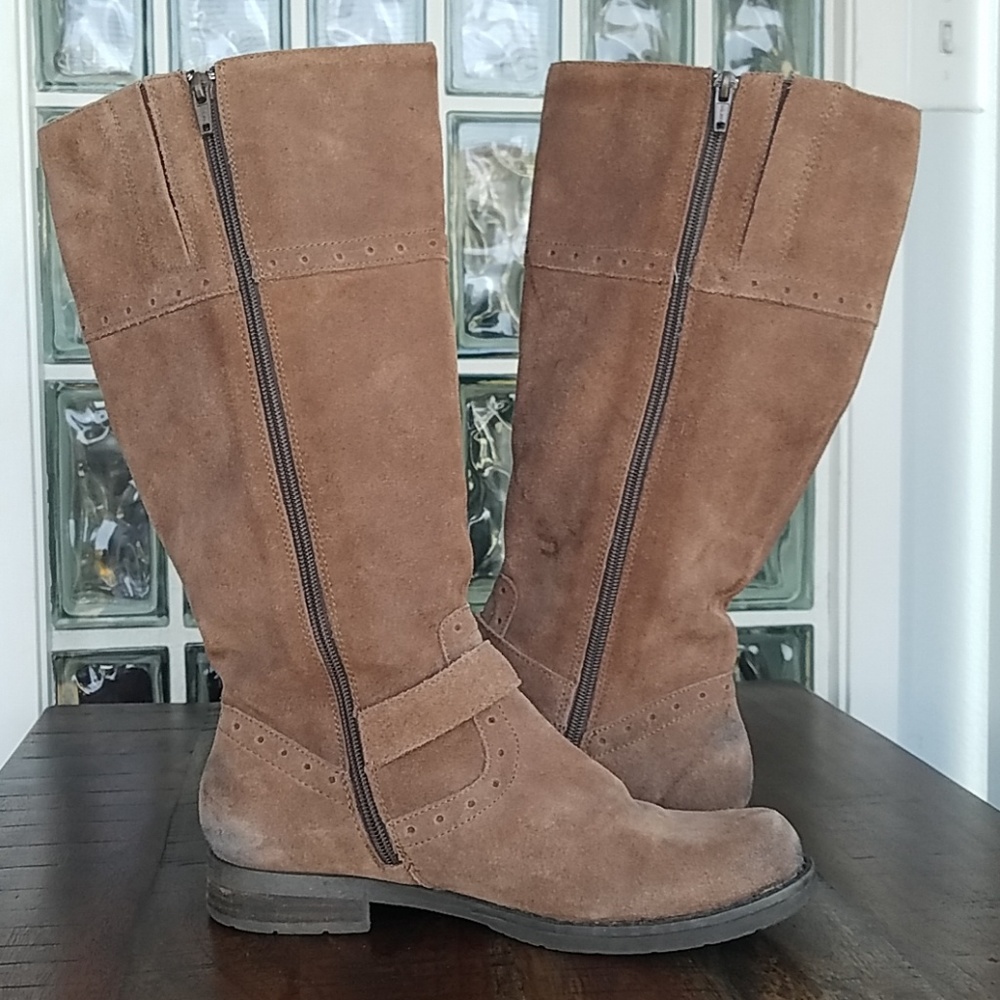 Bare Traps Joanie Boot - Gem